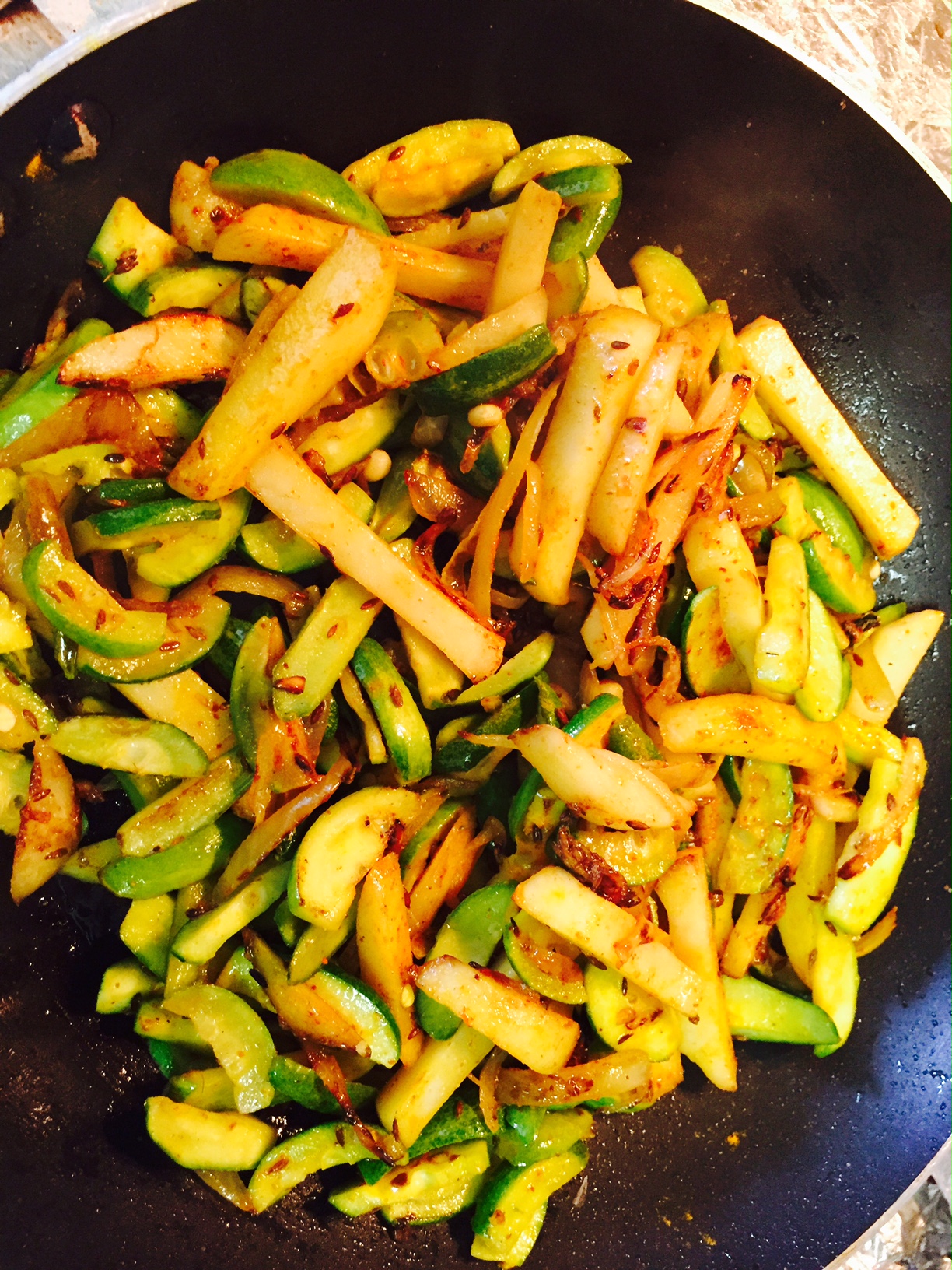 How to make Aloo Parwal Dry Veg | Aloo Parwal Dry Veg recipes | Step-by ...