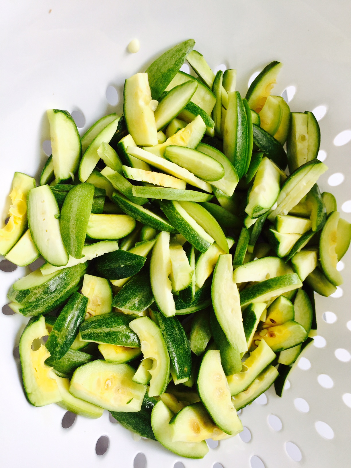 How to make Aloo Parwal Dry Veg | Aloo Parwal Dry Veg recipes | Step-by ...