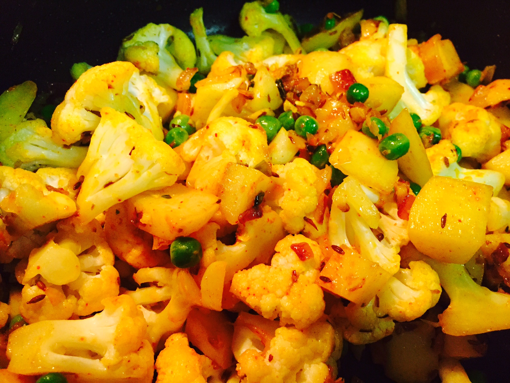 How to make Aloo Gobhi Dry Veg | Aloo Gobhi Dry Veg recipes | Step-by ...